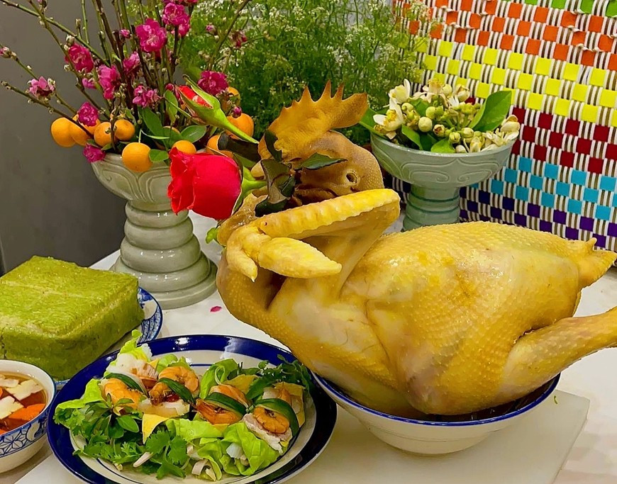 Hanoi’s Tet feast are signature dishes, such as neatly wrapped spring ...