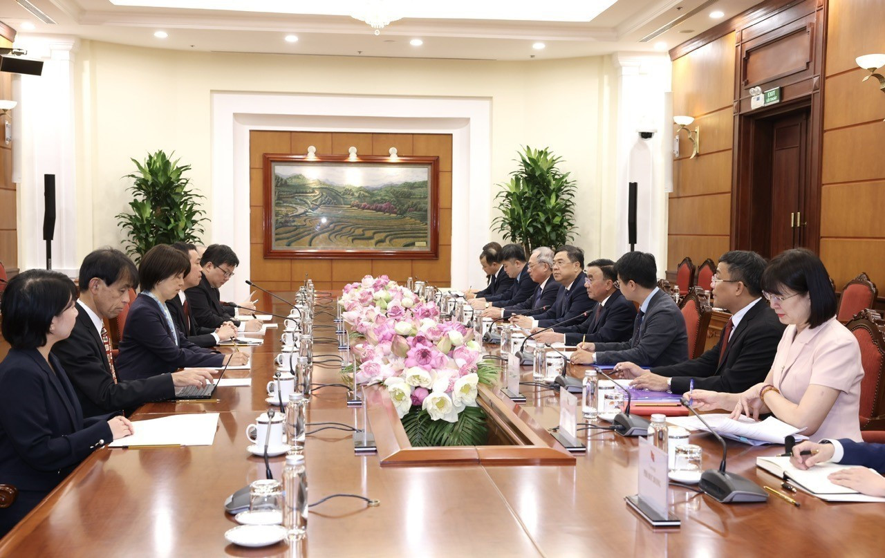 Vietnamese, Japanese communist parties enhance cooperation | Vietnam+ ...