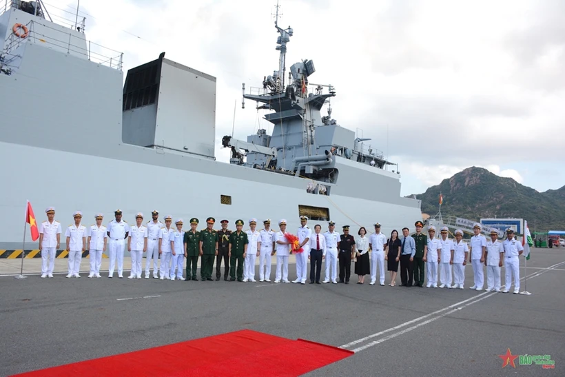 Indian Navy’s corvette visits Khanh Hoa | Vietnam+ (VietnamPlus)