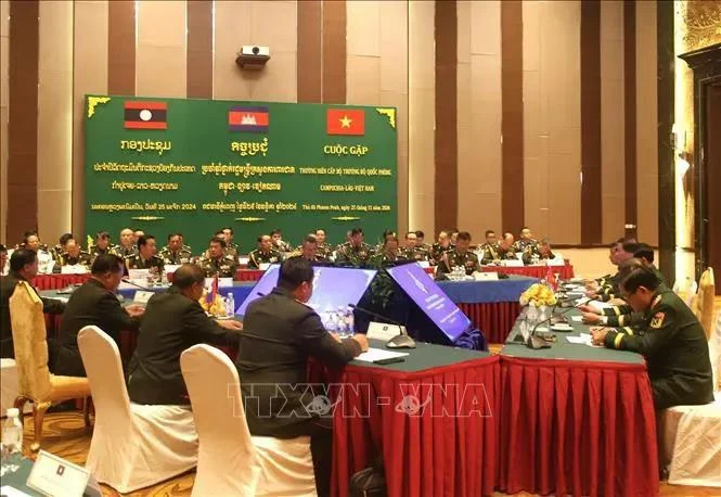 Vietnam, Laos, Cambodia hold annual defence ministerial meeting ...