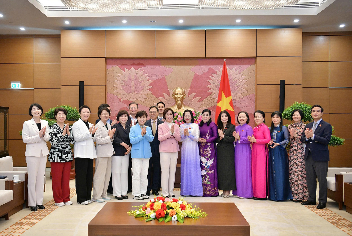 Vietnam, RoK boost parliamentary cooperation on gender equality, family ...