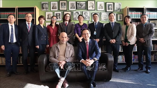 Communist Party USA shows confidence in Vietnam’s new development path