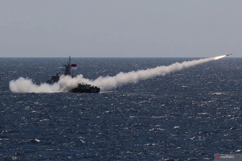Indonesia, Brunei conduct joint naval exercise | Vietnam+ (VietnamPlus)