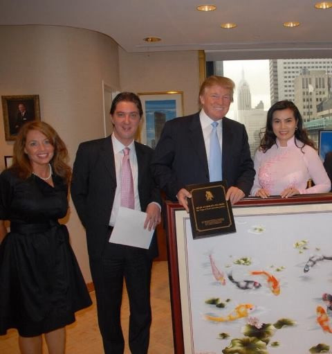 First Mrs. World Kim Hong recalls memories of Donal Trump | Vietnam+ ...