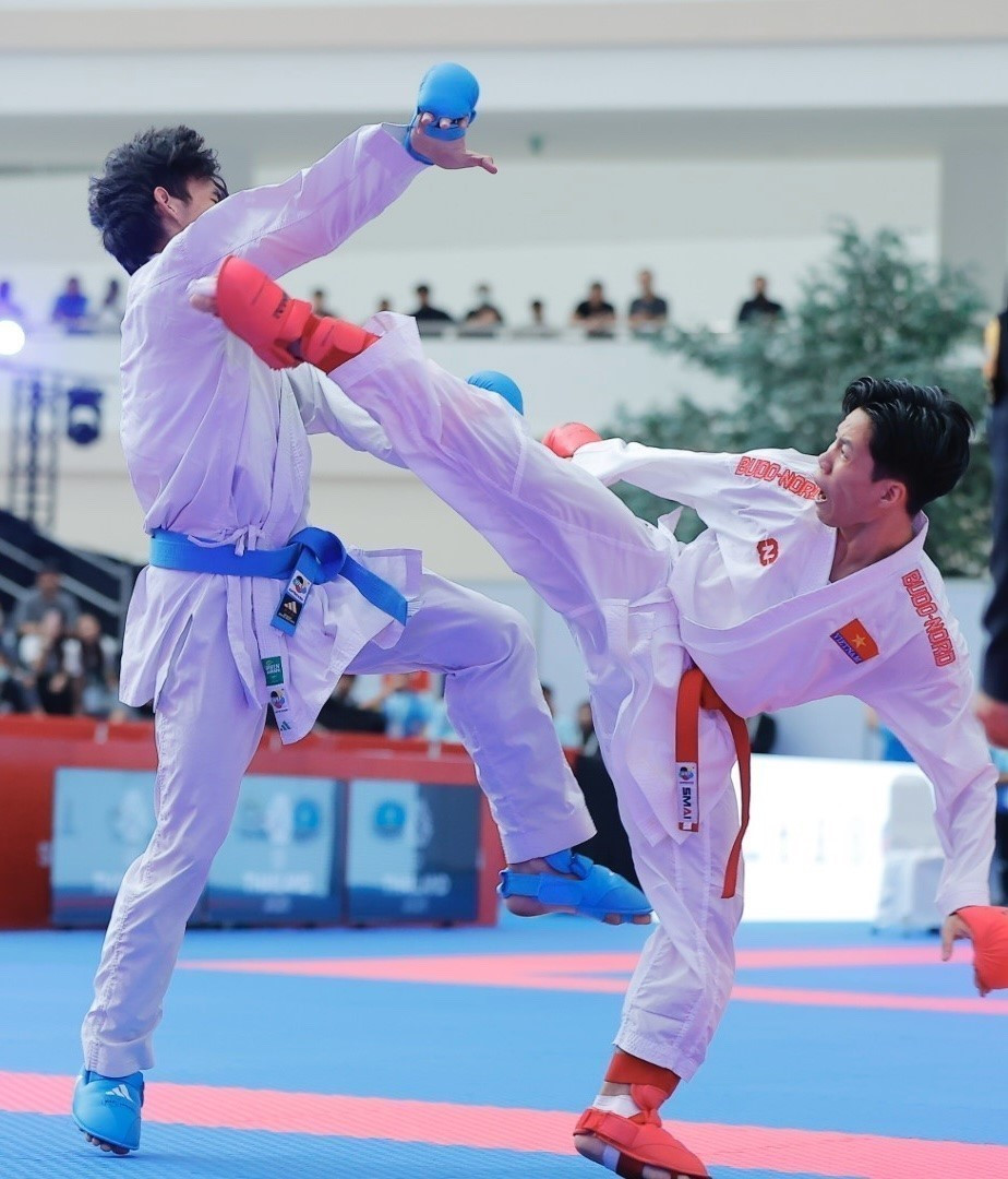 33rd SEA Games: Vietnam secures more golds in taekwondo, karate ...