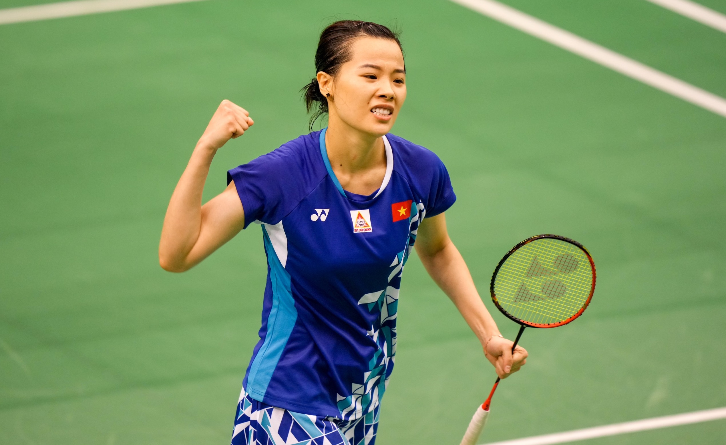 Top badminton players store