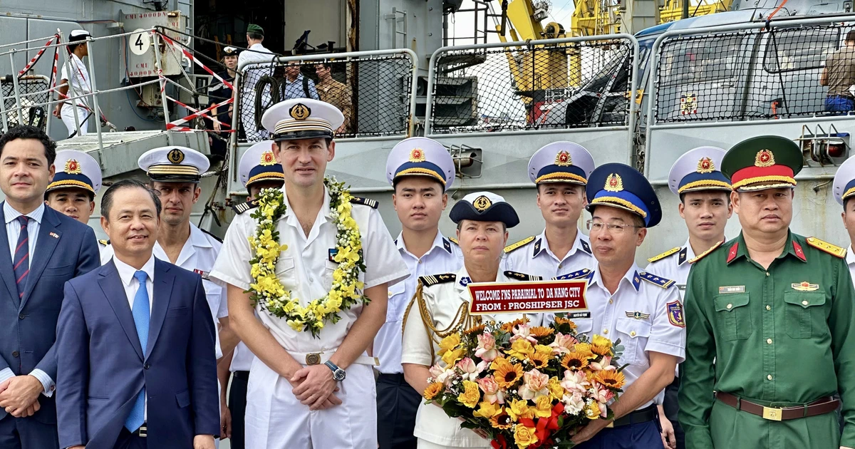 Da Nang welcomes French Navy ship on goodwill visit | Vietnam+ ...