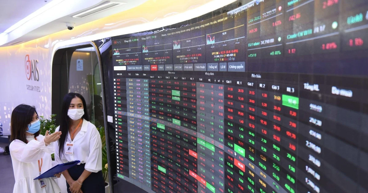 Forty enterprises with capitalisation of over 1 billion USD each listed ...