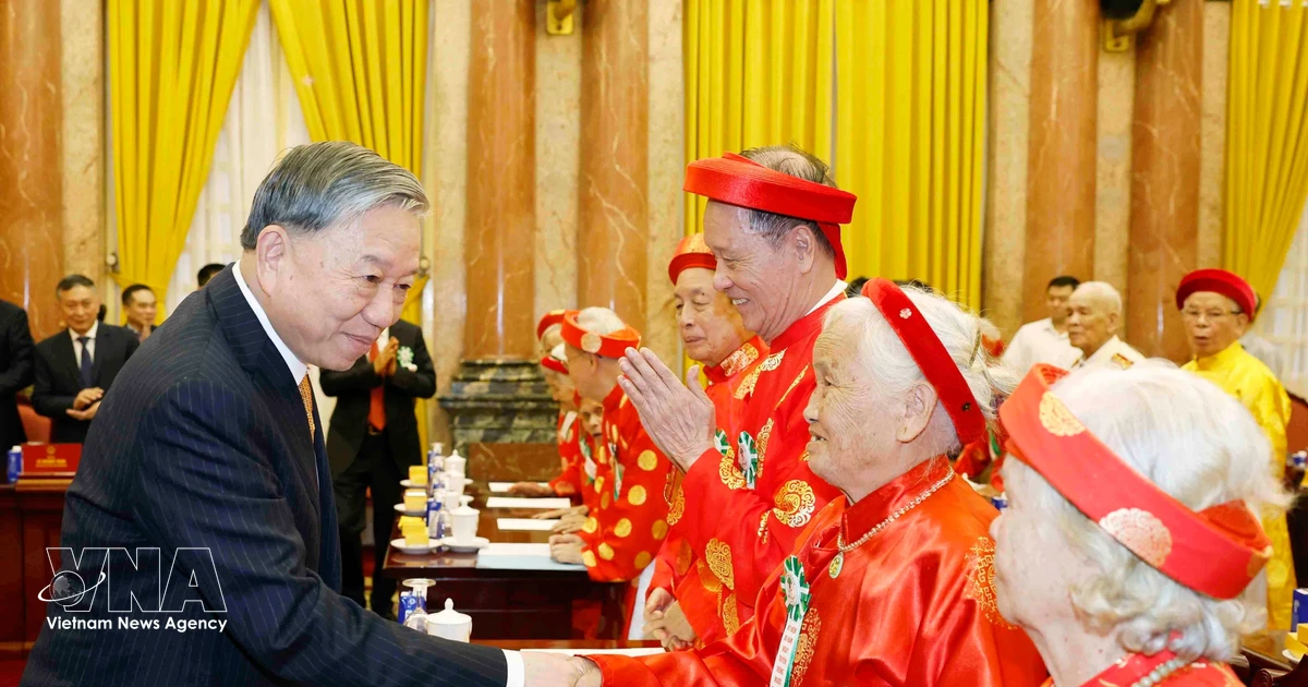 Top leader calls for new mindset to promote the elderly's role in ...