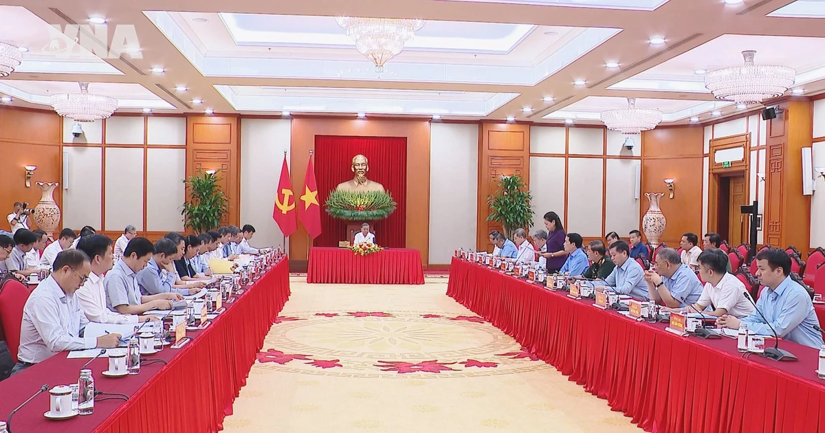 Top leader calls for reform of Party leadership methods to support ...