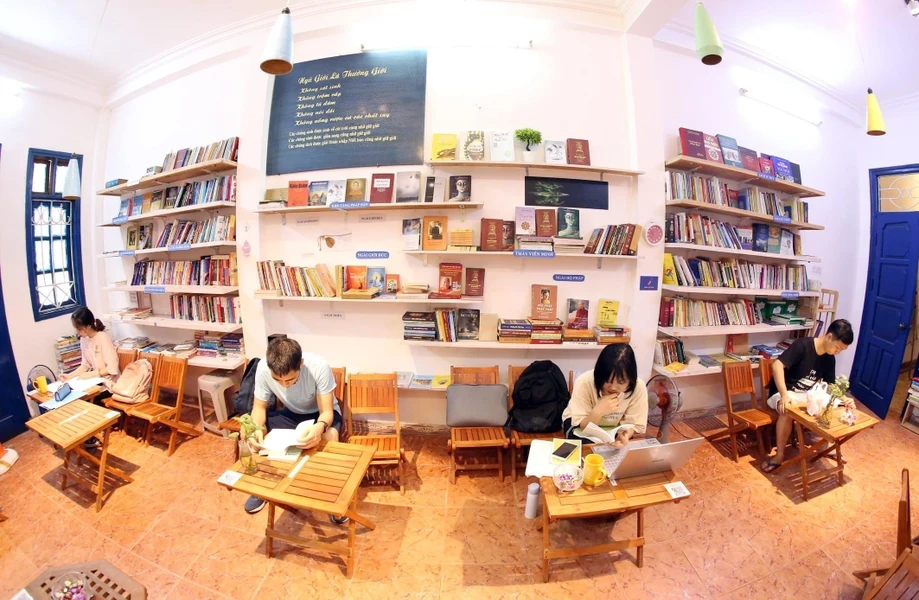 Vietnam leads Southeast Asia in number of public libraries | Vietnam+ ...