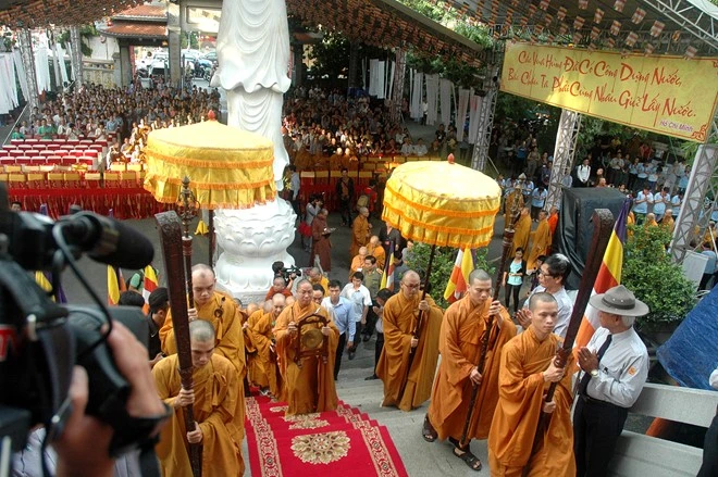 Requiem held for over 2 million Vietnamese famine victims