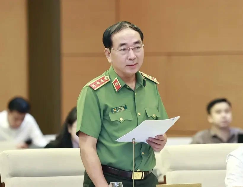 Senior Lieutenant General Tran Quoc To assigned to lead public security ...