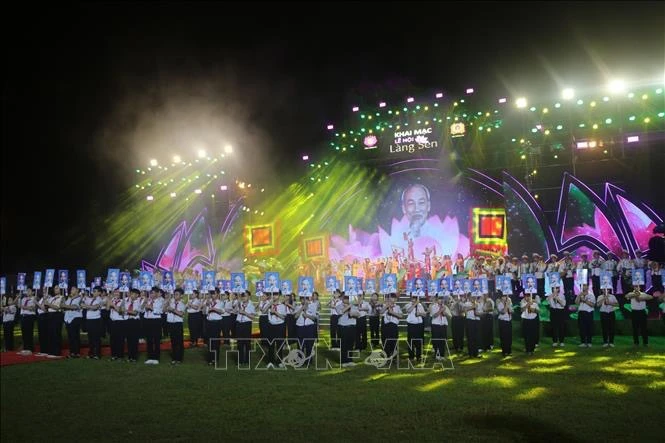 Sen village festival opens with diverse activities | Vietnam+ (VietnamPlus)