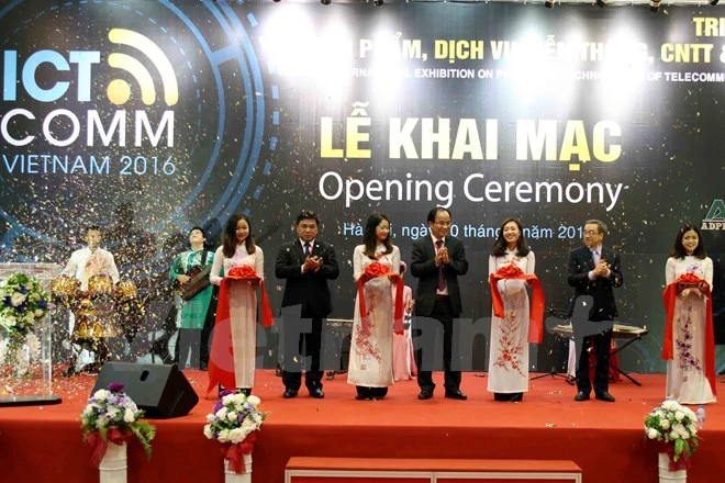 Vietnam ICT COMM 2016 opens in Hanoi | Vietnam+ (VietnamPlus)