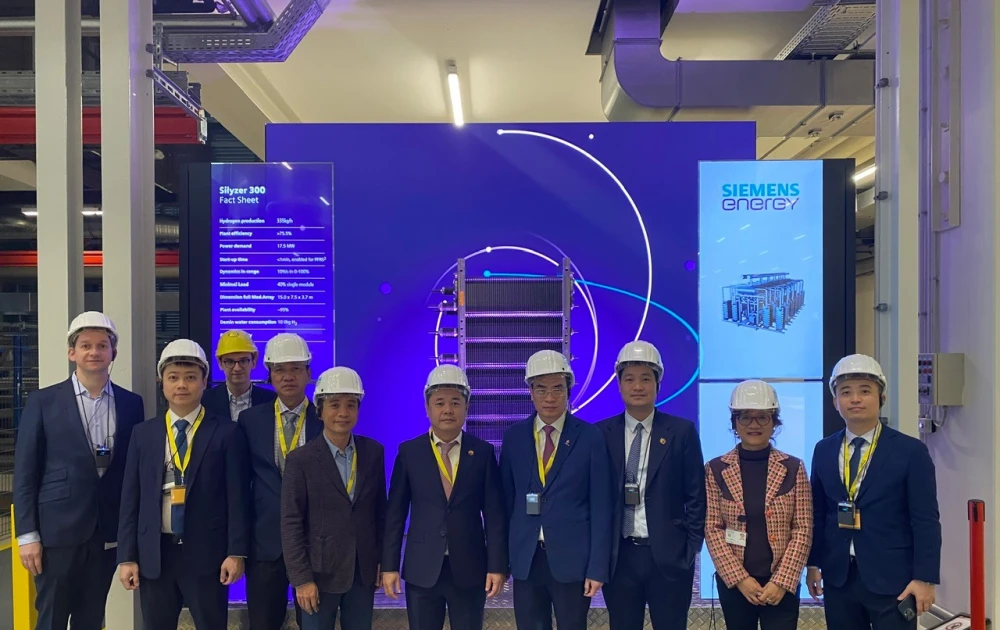 Petrovietnam promotes collaboration with European partners | Vietnam+ ...