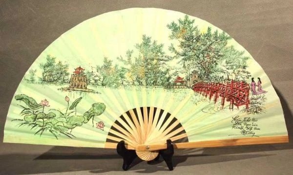 Chang Son paper fan village | Vietnam+ (VietnamPlus)