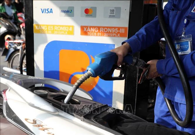 Petrol prices decrease slightly in latest adjustment | Vietnam+ ...