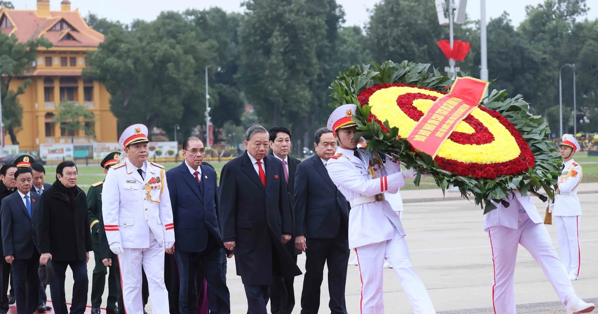 Leaders pay tribute to President Ho Chi Minh on 80th anniversary of ...