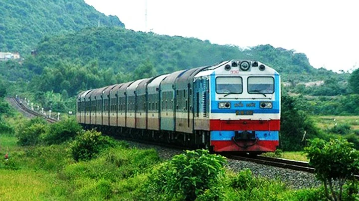 Vietnam-China cross-border passenger trains resume operation | Vietnam+ (VietnamPlus)