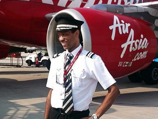 AirAsia Flight QZ8501 under co-pilot control when crashed | Vietnam+ ...