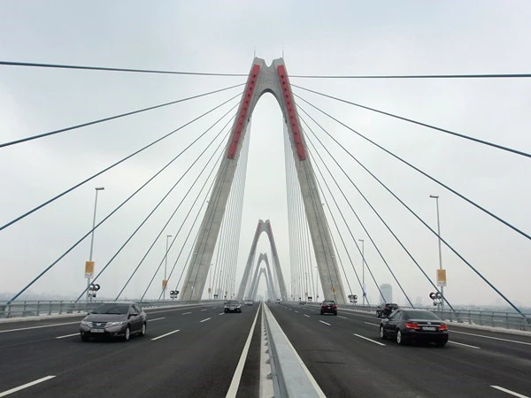 Noi Bai Airport’s Terminal T2, Nhat Tan Bridge inaugurated | Vietnam+ ...