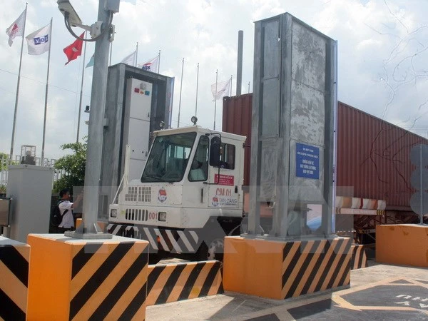 First radioactive source installed with positioning device | Vietnam+ ...