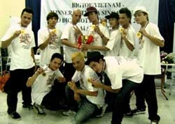 Big toe crew bags Asian hip-hop competition prize | Vietnam+ (VietnamPlus)