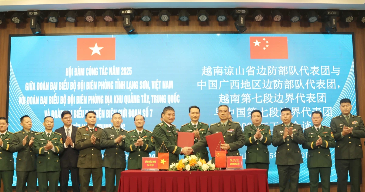 Vietnamese, Chinese forces coordinate to build peaceful, friendly ...
