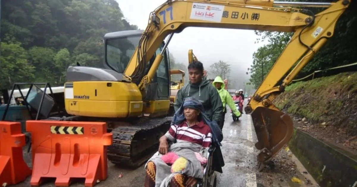 Indonesia faces heavy budget pressure for post-disaster reconstruction ...