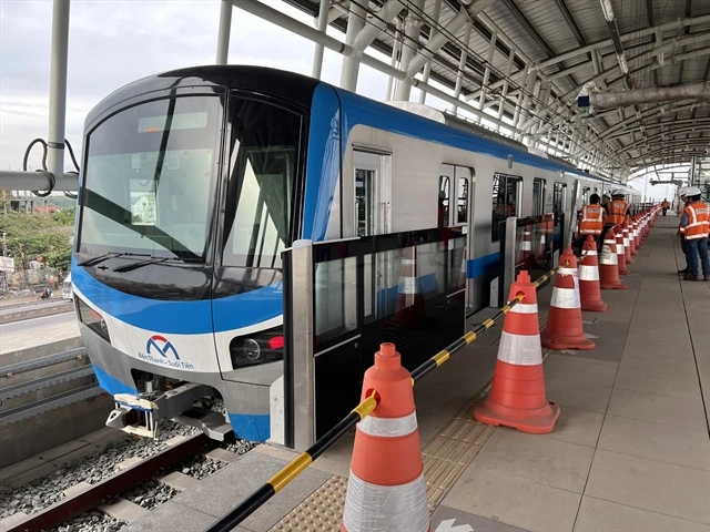 HCM City’s metro train set for test run | Vietnam+ (VietnamPlus)