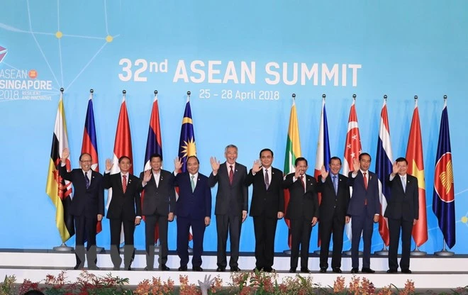 32nd ASEAN Summit opens in Singapore | Vietnam+ (VietnamPlus)