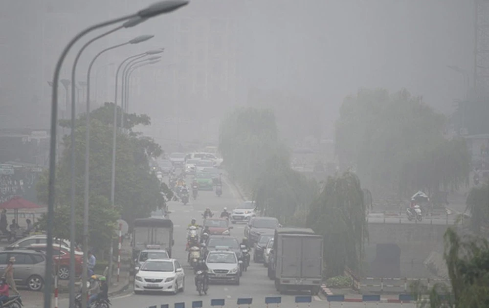 Hanoi residents worry about air pollution | Vietnam+ (VietnamPlus)