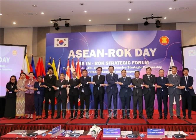 Vietnam hosts ASEAN-RoK Strategic Forum | Vietnam+ (VietnamPlus)