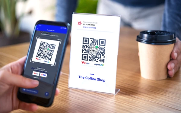 Napas launches VietQR trademark, QR code quick money transfer service
