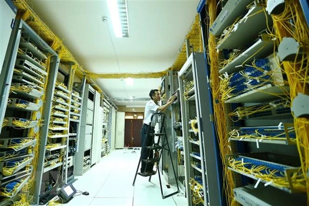 Repair of AAG cable to finish ahead of Tet | Vietnam+ (VietnamPlus)