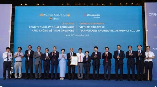 Vietnam Singapore Technologies Engineering Aerospace debuts | Vietnam+ (VietnamPlus)