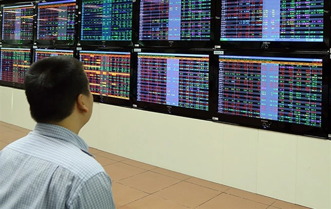 Banking recovery lifts VN-Index | Vietnam+ (VietnamPlus)