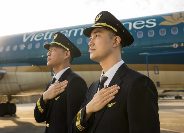 Vietnam Airlines opens pilot training school in Kien Giang | Vietnam+ ...