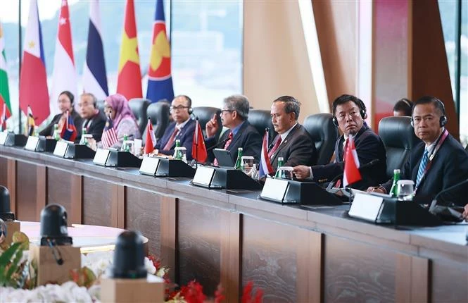 42nd ASEAN Summit wraps up highlighting three key pillars | Vietnam+ ...