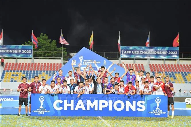 Vietnam win AFF U23 Championship after penalty shootout | Vietnam+ (VietnamPlus)