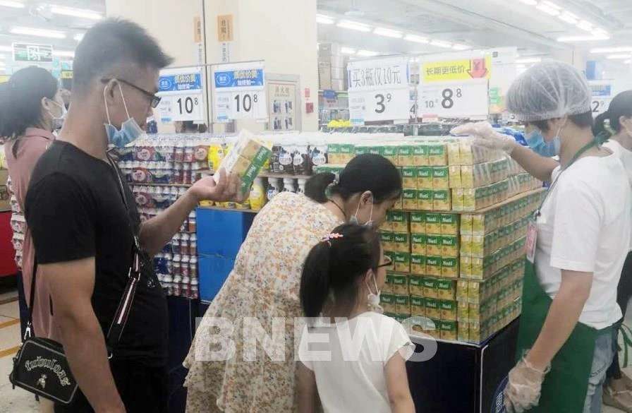 Nutifood becomes first Vietnamese milk brand available at Walmart ...