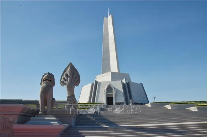 Cambodia inaugurates Win-Win Monument | Vietnam+ (VietnamPlus)