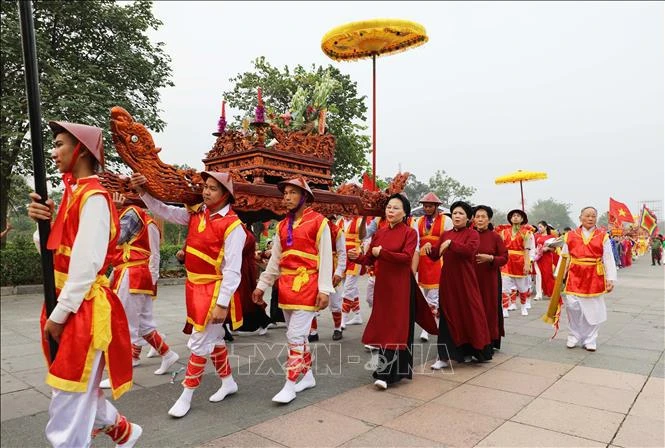Palanquin procession commemorates legendary nation founders | Vietnam+ ...