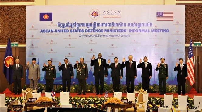 ASEAN enhances defence partnerships with US, India | Vietnam+ (VietnamPlus)
