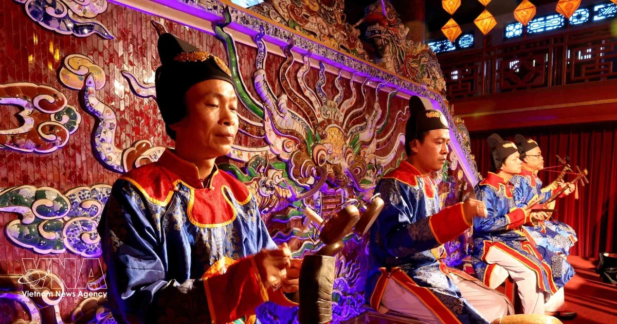 Joint efforts to preserve Vietnamese traditional performing arts