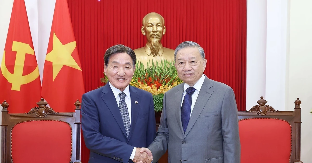 RoK President considers Vietnam top priority partner: special envoy ...
