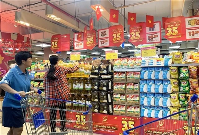 63% of Vietnamese consumers expected to increase spending on essential ...