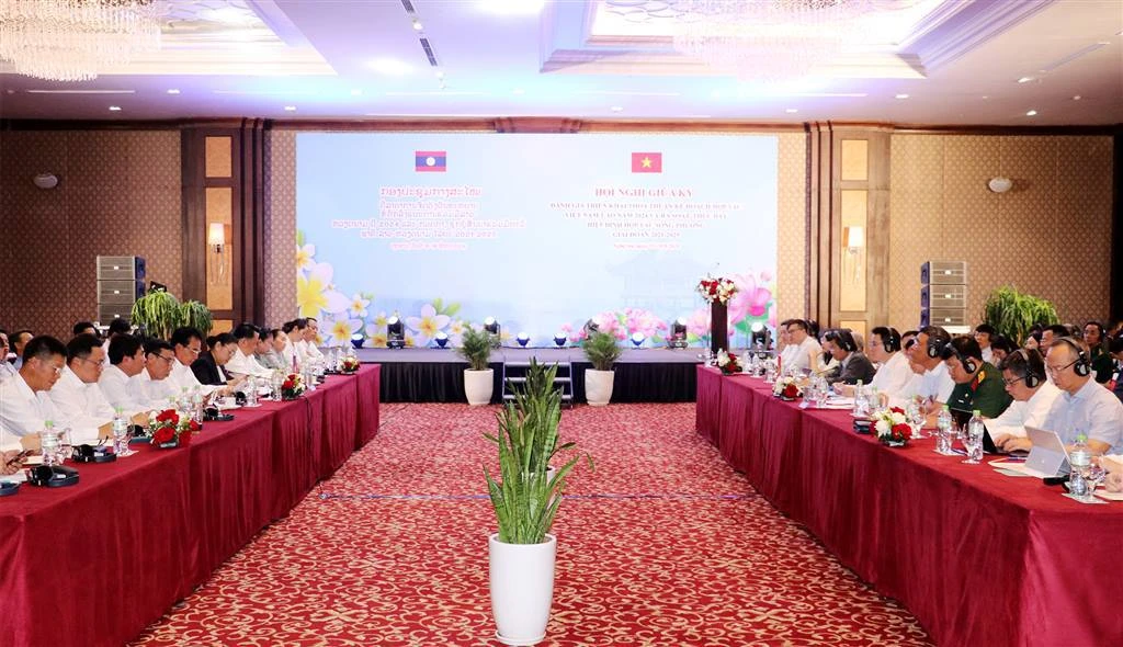 Implementation of Vietnam - Laos cooperation plan reviewed | Vietnam+ ...