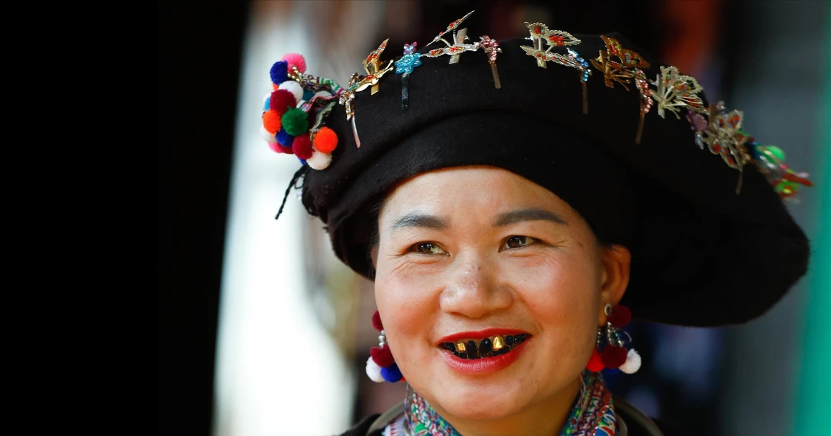 Teeth lacquering - unique custom of Lao ethnic women | Vietnam+ ...